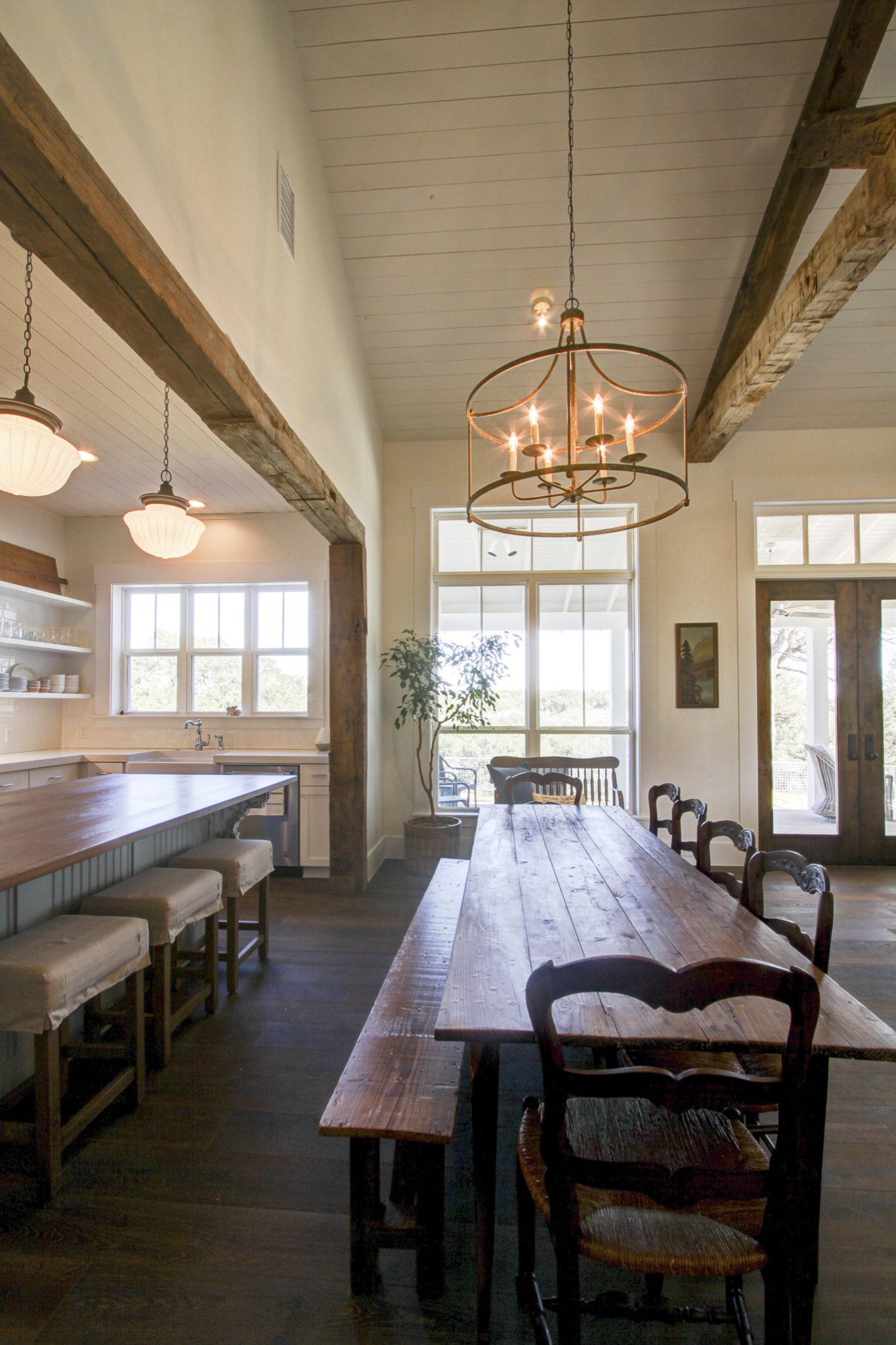 Farmhouse - San Marcos | A Texas Architecture Firm | DibelloArchitects.com